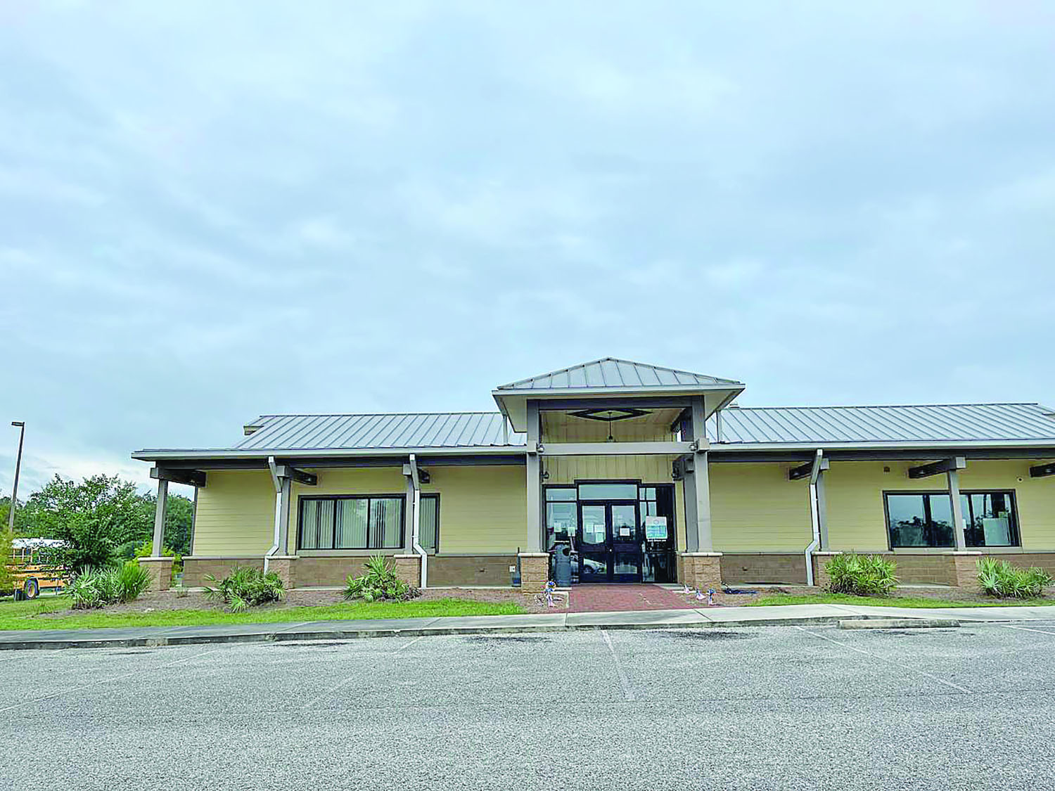 Lee public library set to reopen